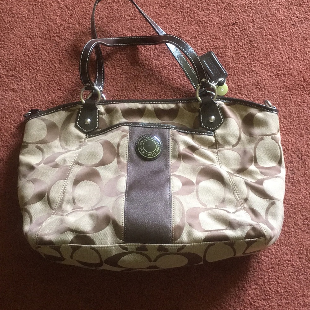 Coach Signature Fabric Shoulder Bag - Gem